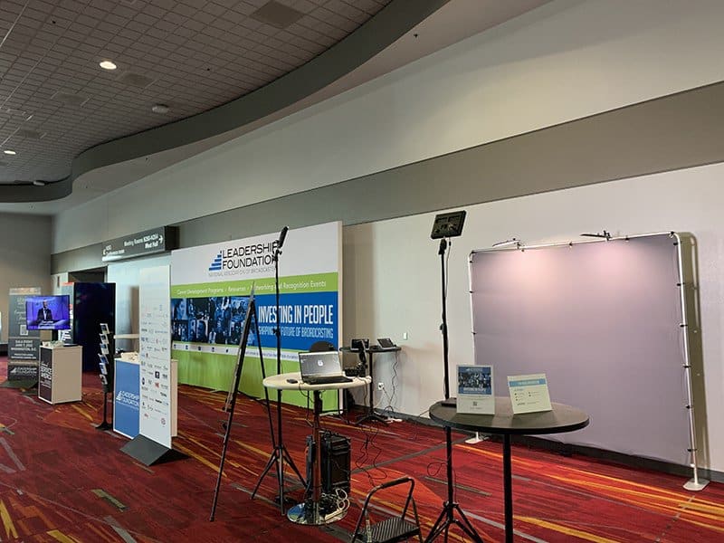 Convention headshots | Headshot photo booths - US Event Photos